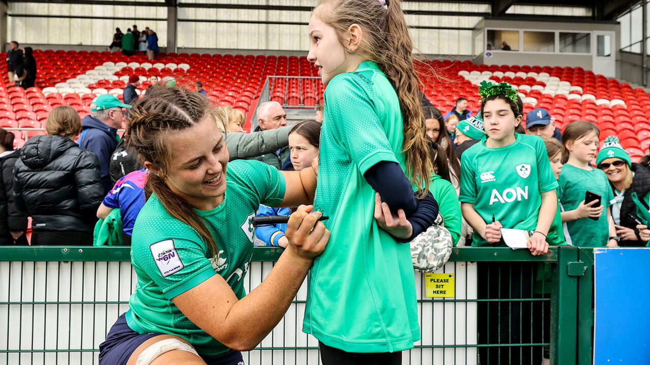 Inside Camp: 'The Crowd Gave Us Huge Energy' - Hogan | Irish Rugby