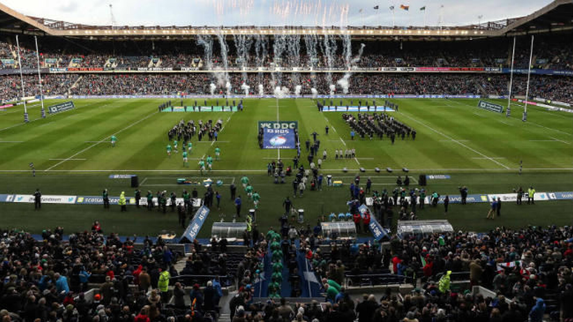 Irish Rugby TV: Scotland v Ireland Tunnel Cam | Irish Rugby